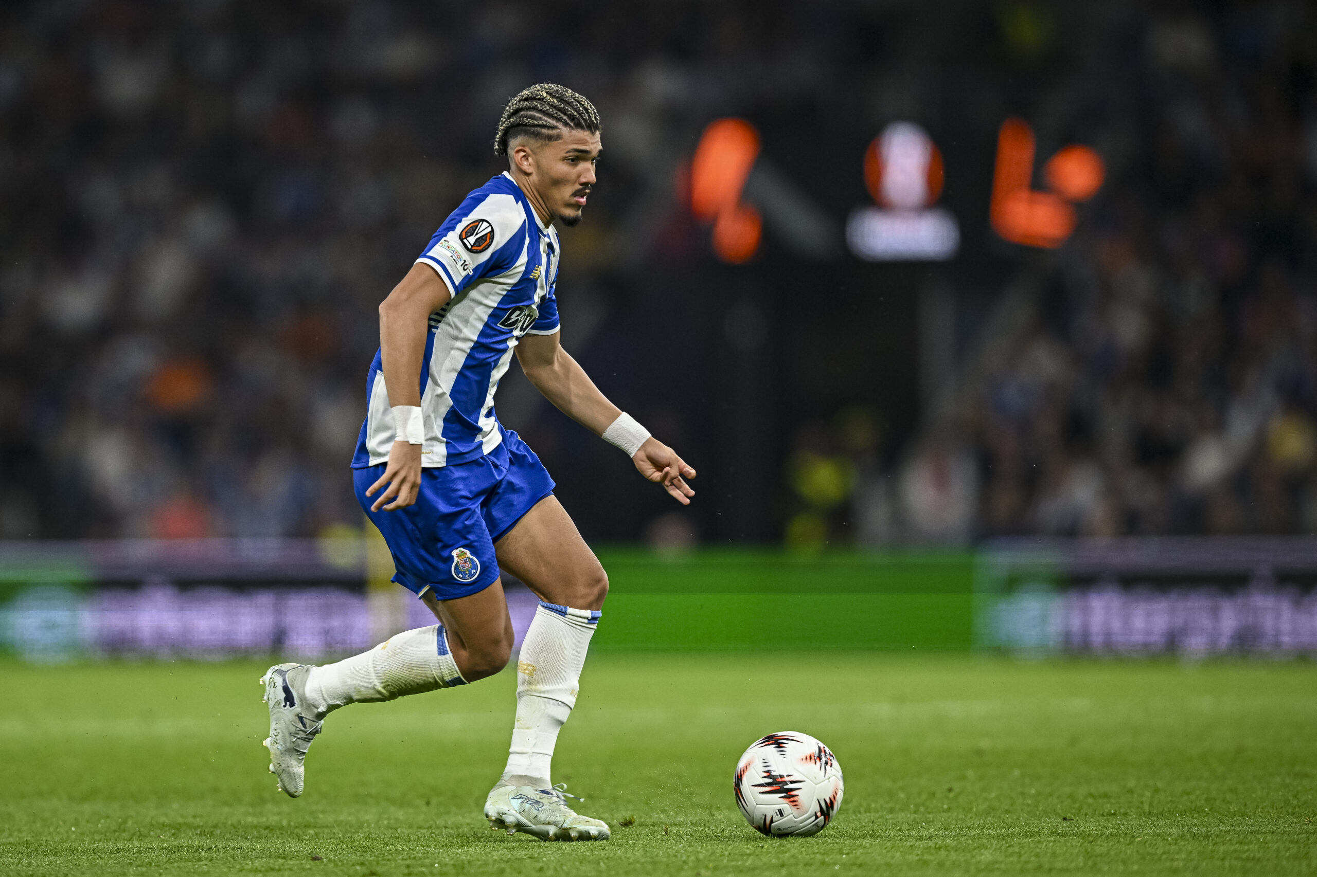Manchester United are keeping tabs on this talented winger